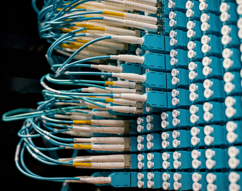 I.H.A. DATA – Network & Project